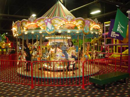 Fun Station USA of Lynbrook - Frum Family Trips- Trippo Hippo